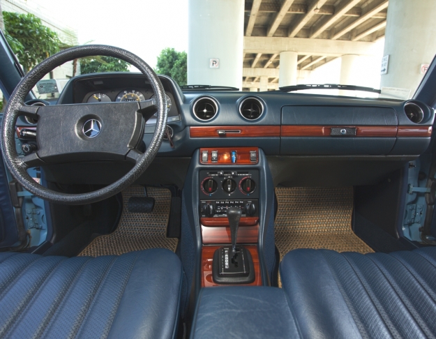 Mercedes Motoring - 1982 240D Diesel Sedan