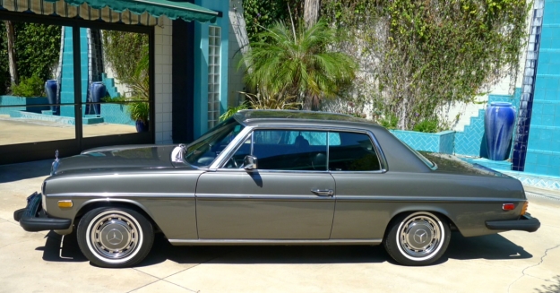 Mercedes Motoring - 1974 280C Gasoline Coupe