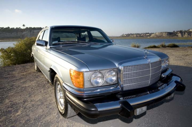 Mercedes Motoring - 1979 300SD Turbo Diesel Sedan