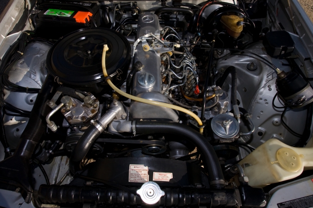 Mercedes Motoring - 1978 300D Diesel Sedan