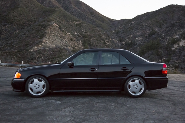Mercedes Motoring - 1995 C36 AMG Gasoline Sedan
