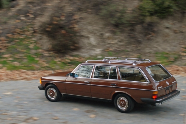 Mercedes Motoring - 1984 300TD Turbo Diesel Station Wagon
