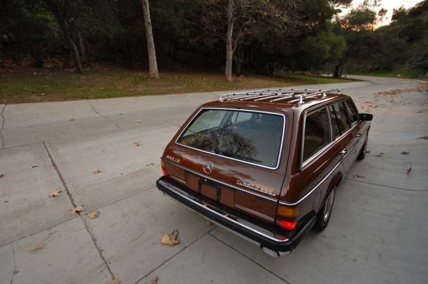 Mercedes Motoring - 1984 300TD Turbo Diesel Station Wagon