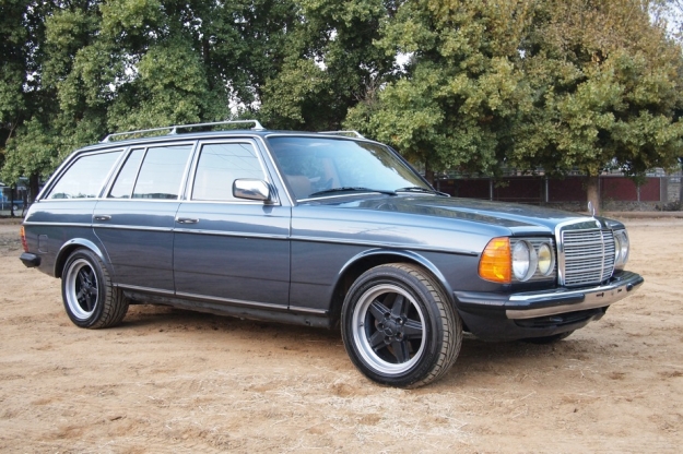 Mercedes Motoring - 1985 300TD Diesel Station Wagon